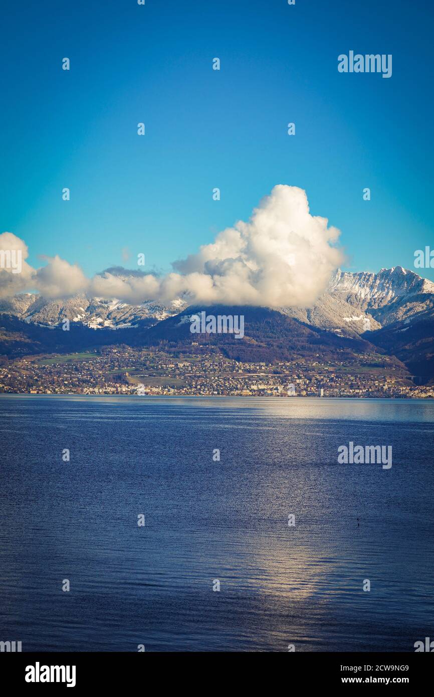 A beautiful view and scenery of Lake Lucerne in Lavaux, Switzerland ...
