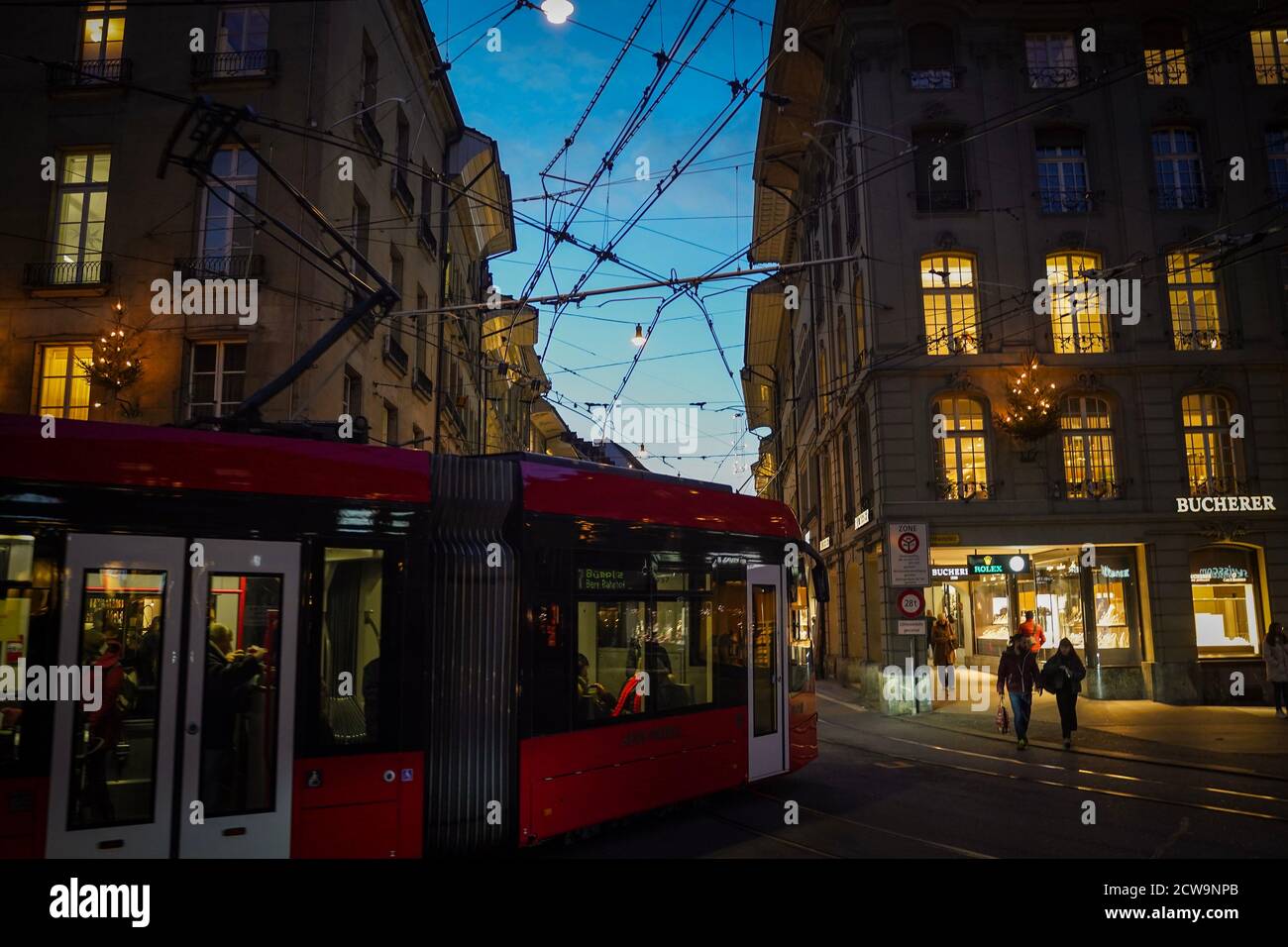 The beautiful old town of Bern at night Stock Photo - Alamy