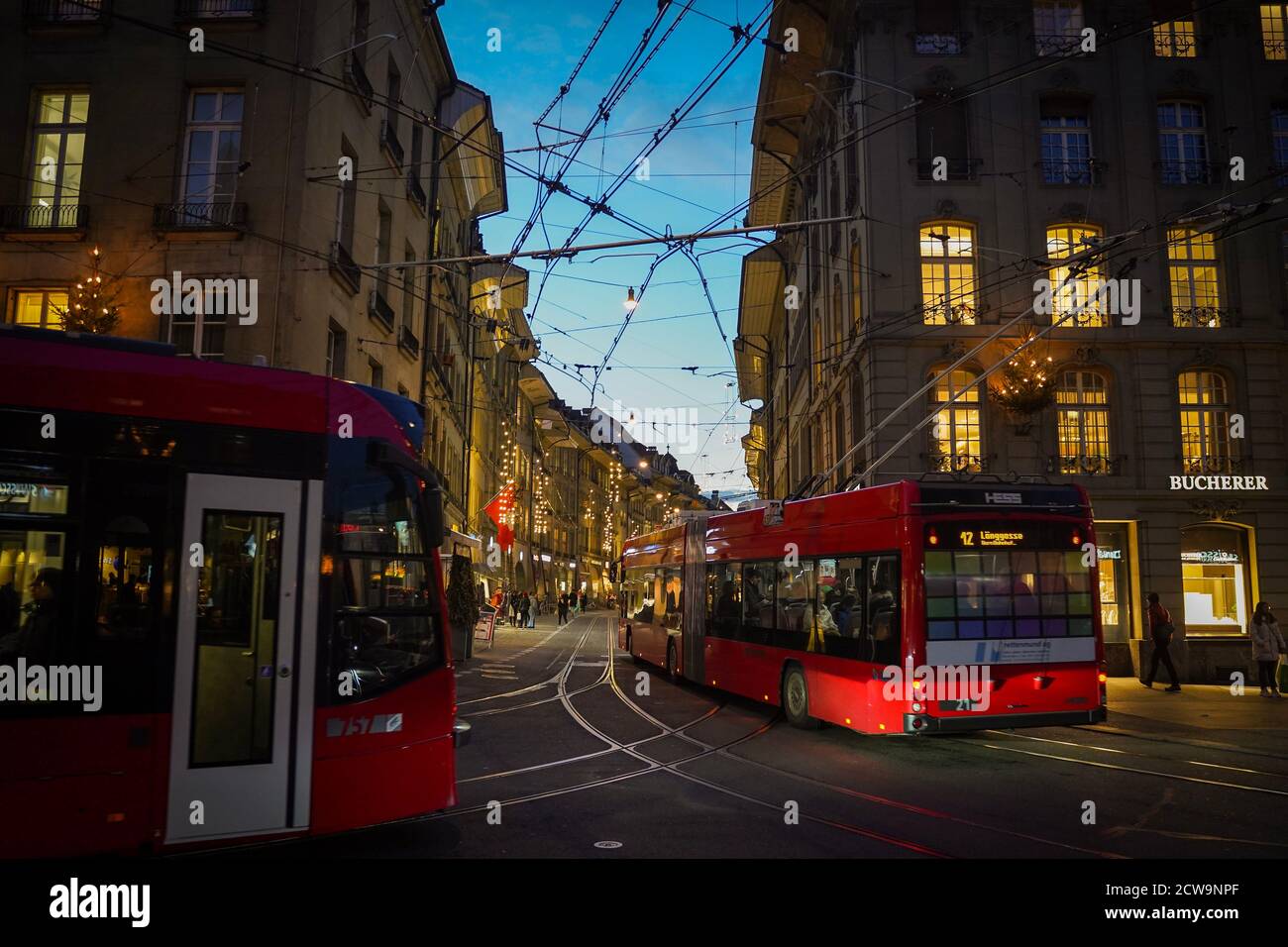 The beautiful old town of Bern at night Stock Photo - Alamy