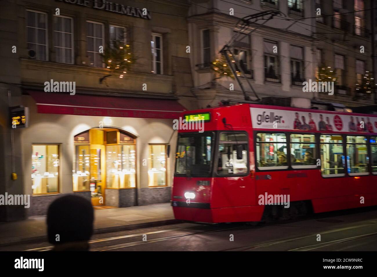 The beautiful old town of Bern at night Stock Photo - Alamy