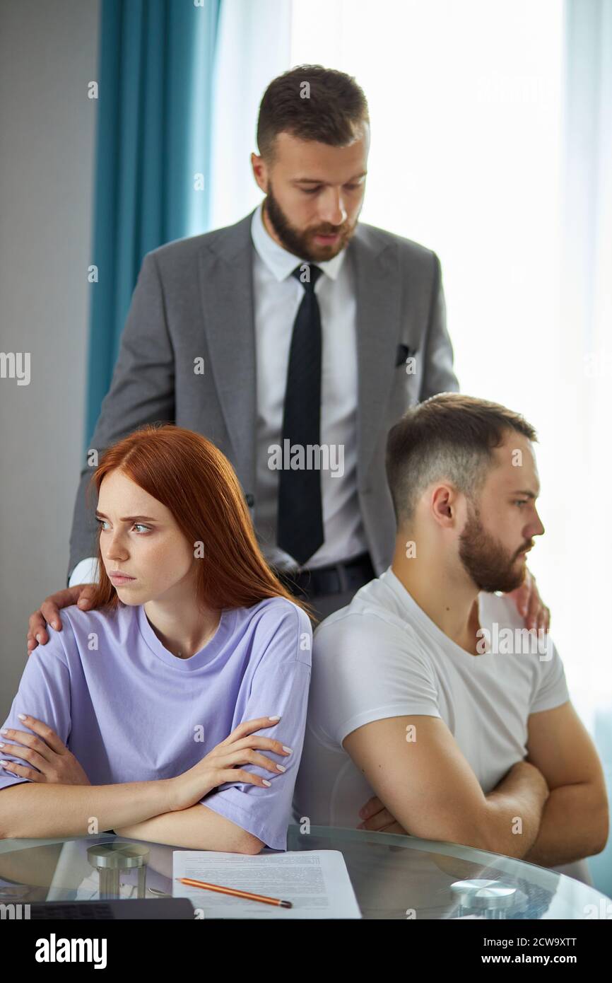 Couple disagree 30s hi-res stock photography and images - Alamy