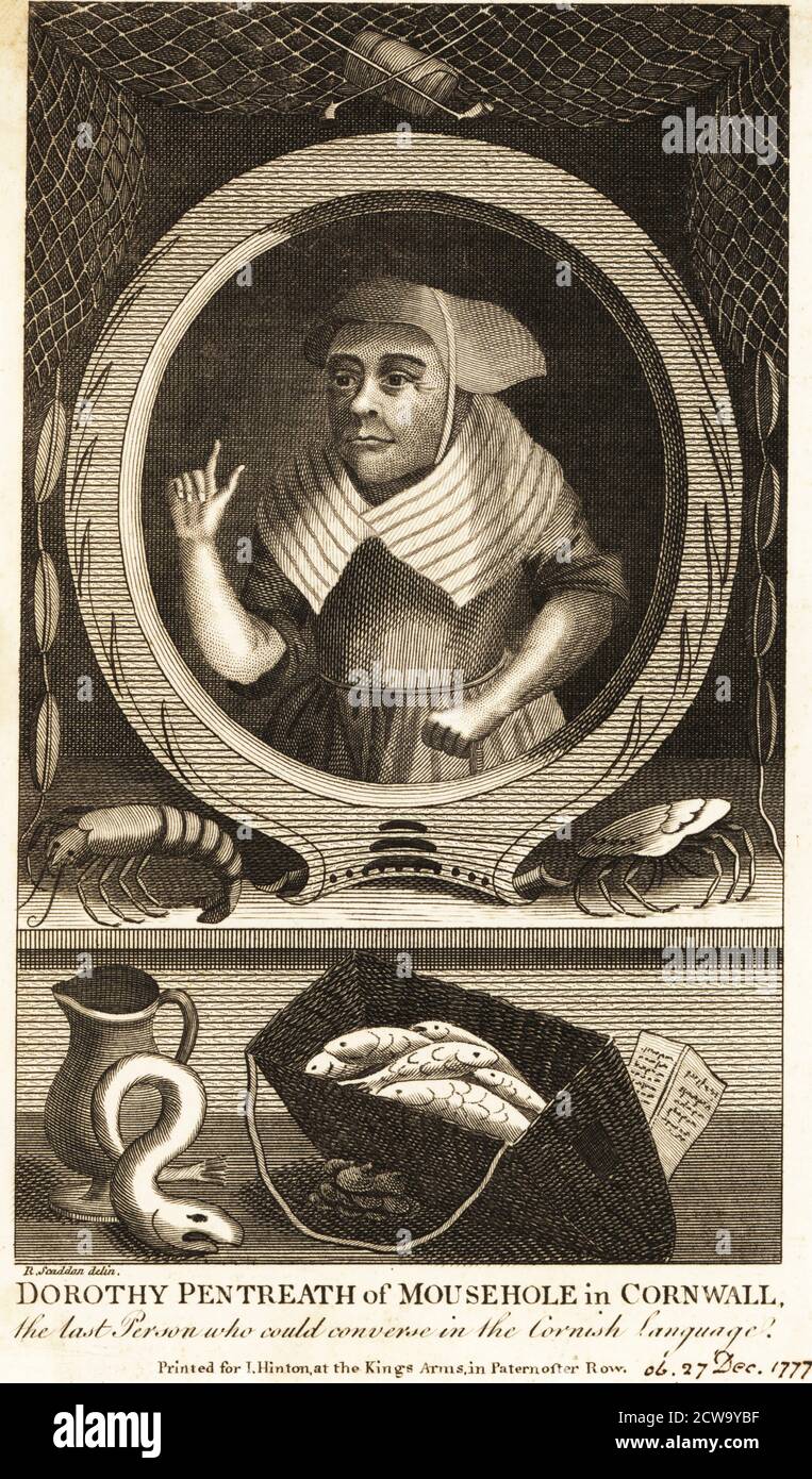 Oval fish hi-res stock photography and images - Alamy