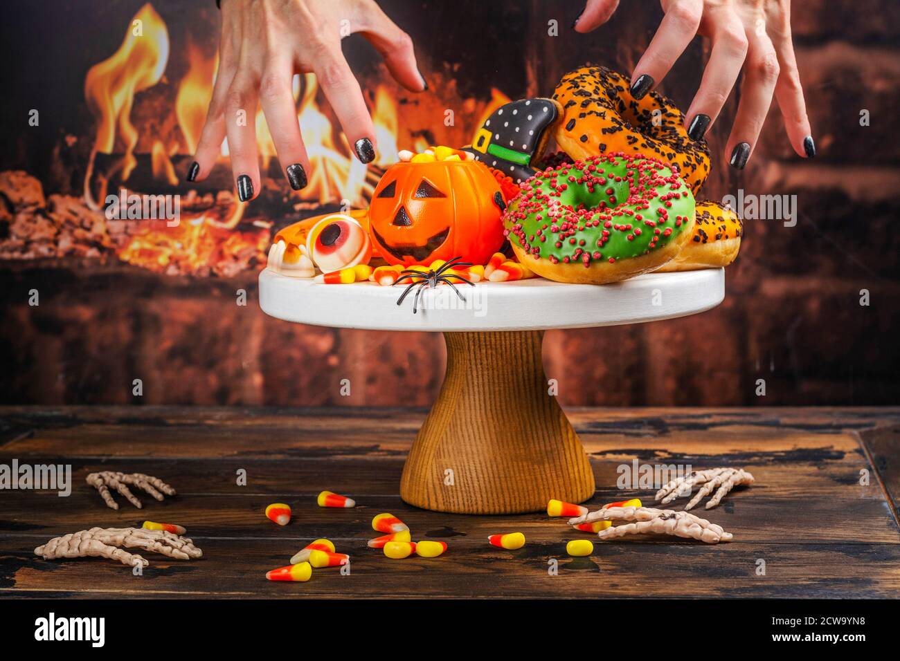 Halloween trick or treat party table Stock Photo - Alamy