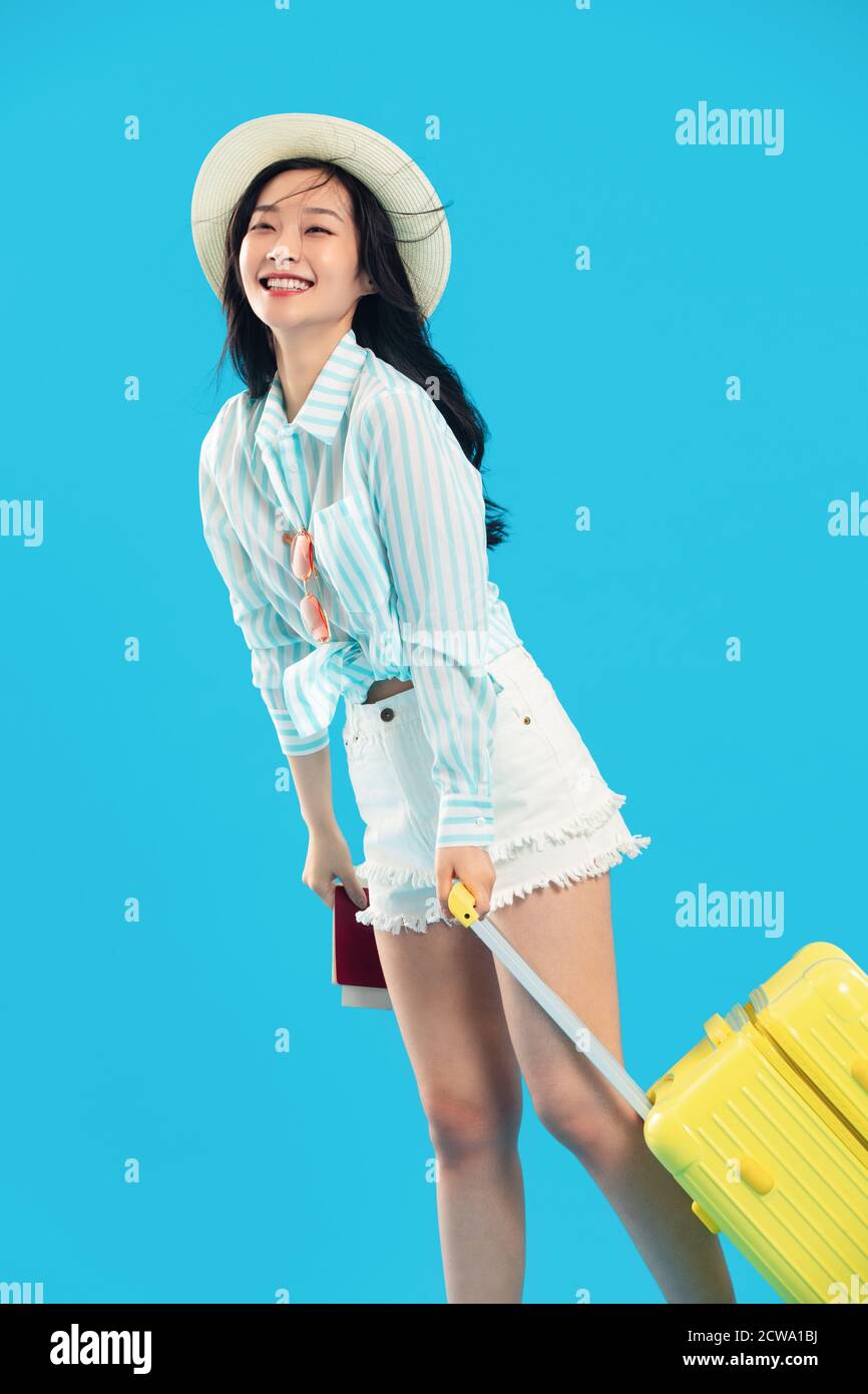 Young woman well set hi-res stock photography and images - Alamy