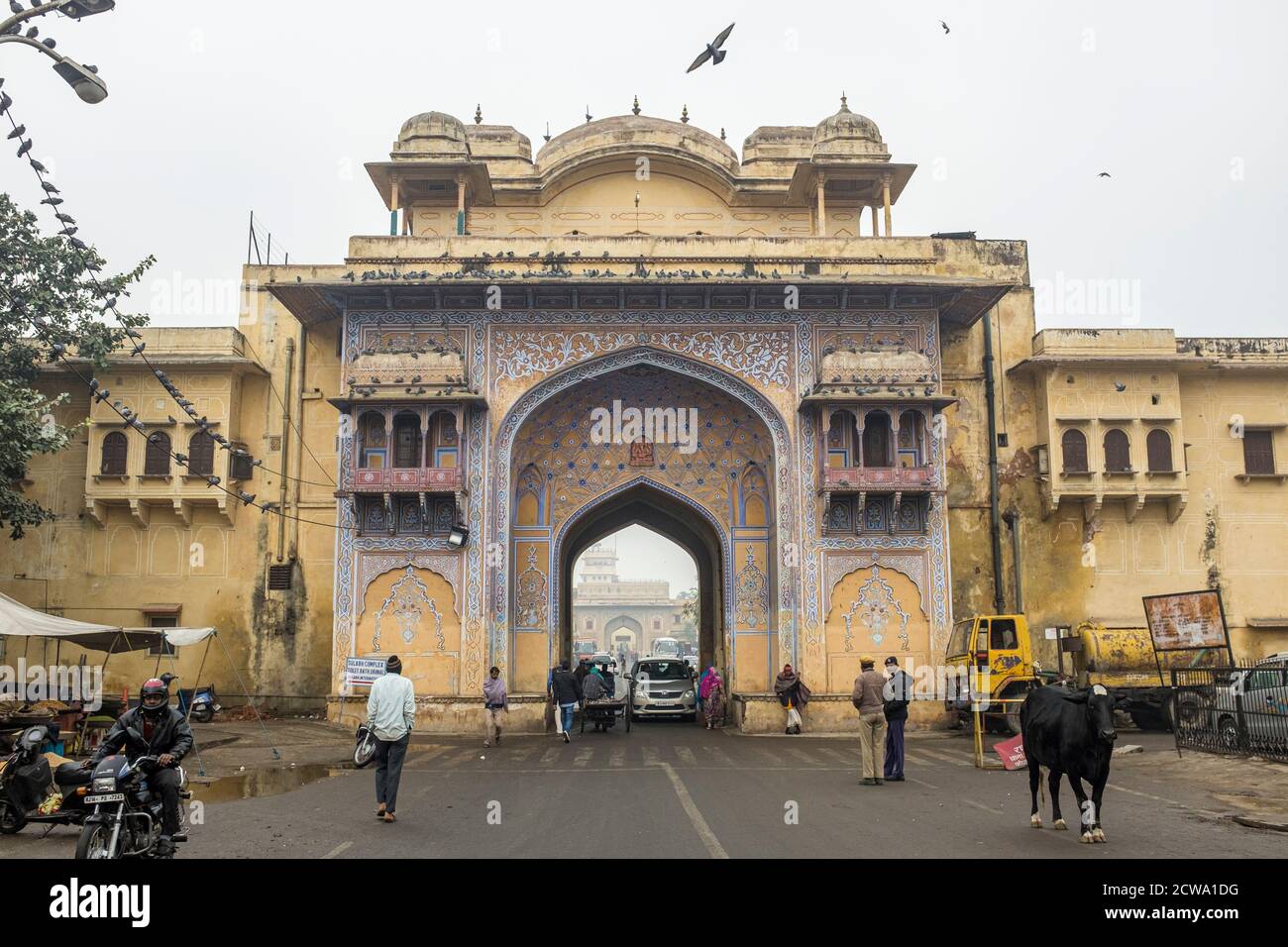 Darwaza gate hi-res stock photography and images - Alamy