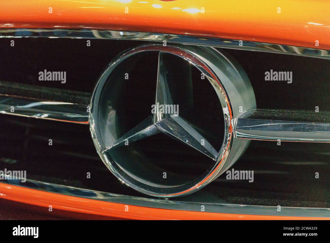 Mercedes benz 190 sl steering wheel hi-res stock photography and images ...