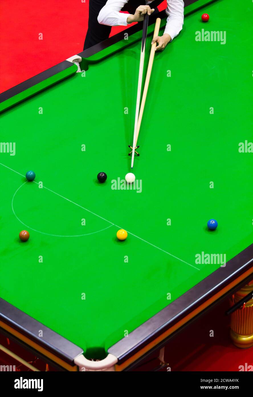 Pool ball collision hi-res stock photography and images - Alamy