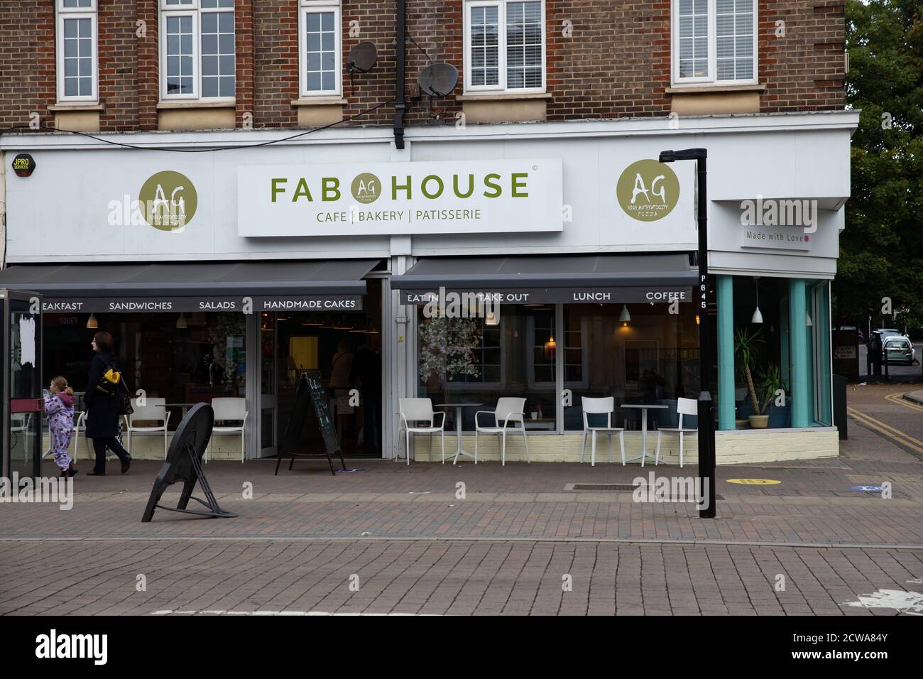 Fab House Cafe, Bar, Patisserie in Orpington High Street, Kent Stock ...