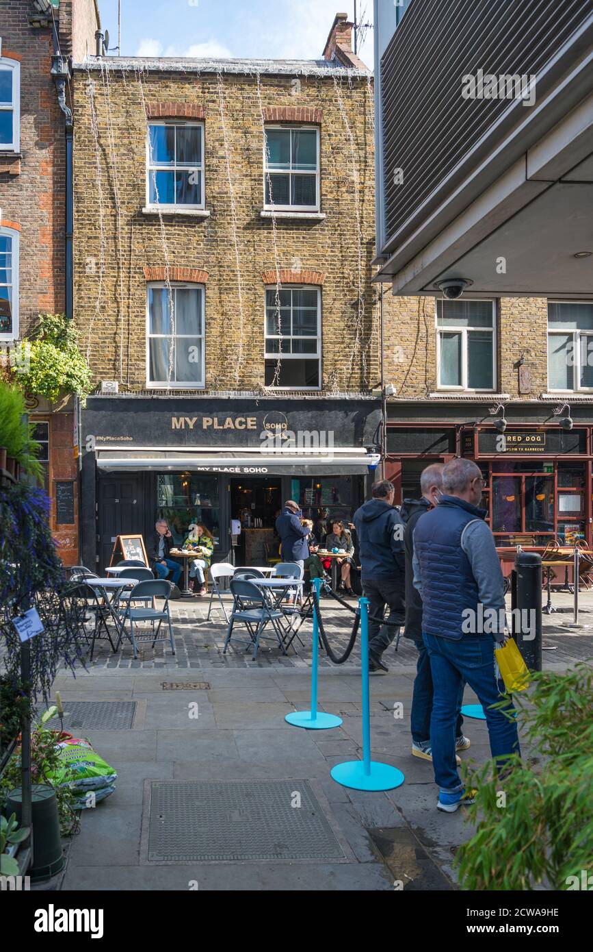 Soho place hi-res stock photography and images - Alamy