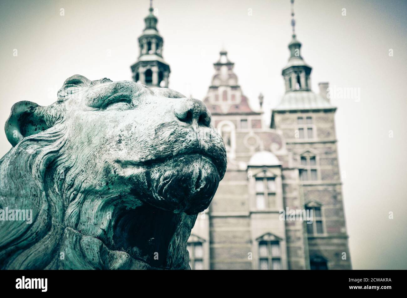 Copenhagen, Denmark - Statue of a smiling lion Stock Photo - Alamy