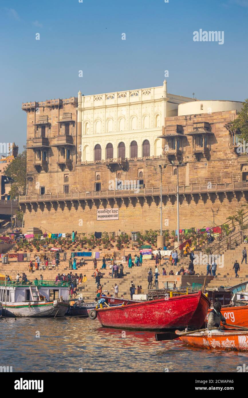 India, Uttar Pradesh, Varanasi, Manmandir Ghat Stock Photo - Alamy