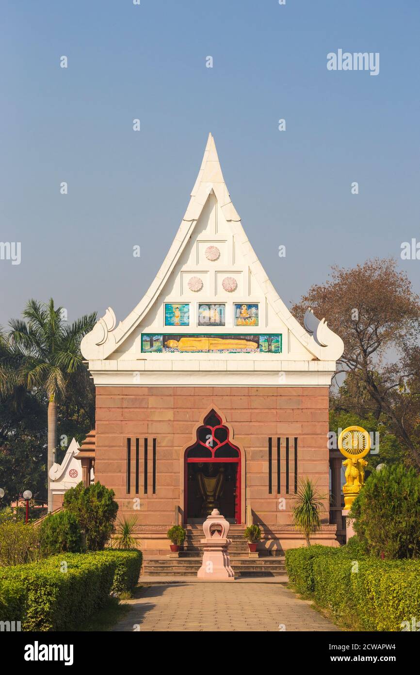 India, Uttar Pradesh, Sarnarth, near Varanasi, Thai temple and monastry ...