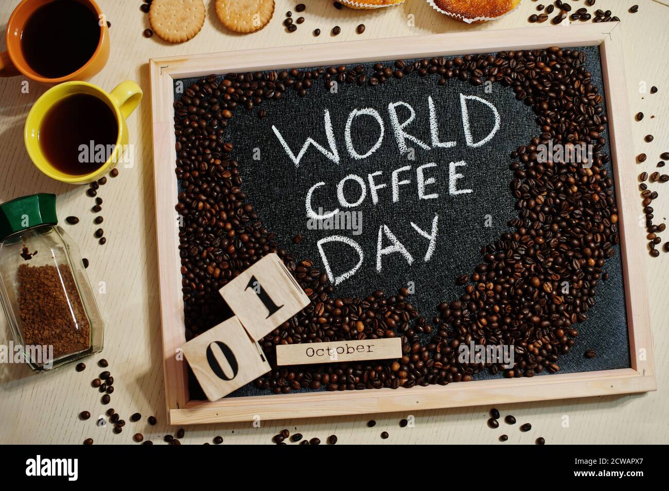 World coffe day words on blackboard flat lay Stock Photo - Alamy