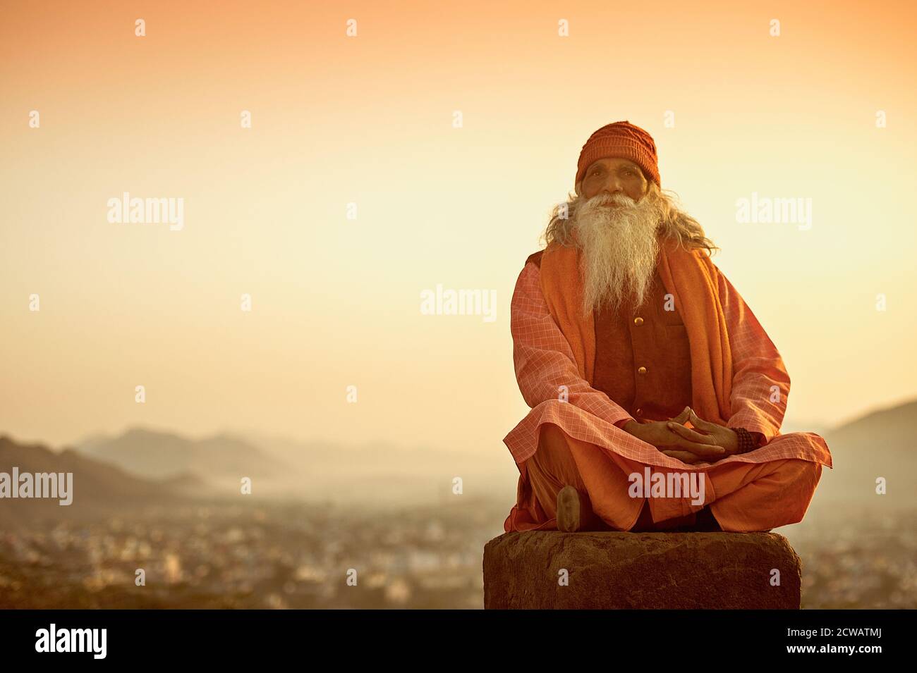 Daily life of unidentified local Indian faces in the street of India ...