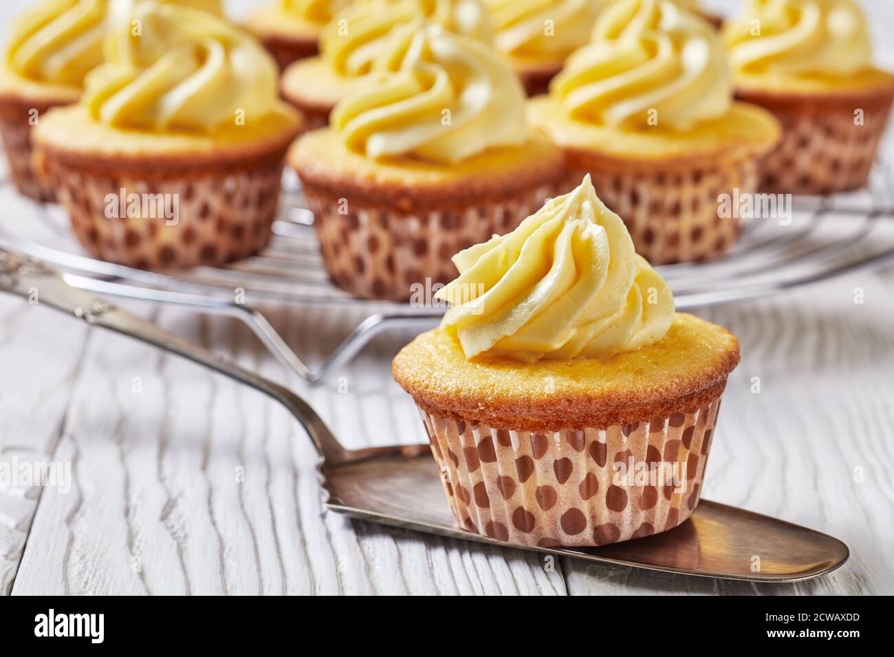 Vanilla with clotted cream hi-res stock photography and images - Alamy