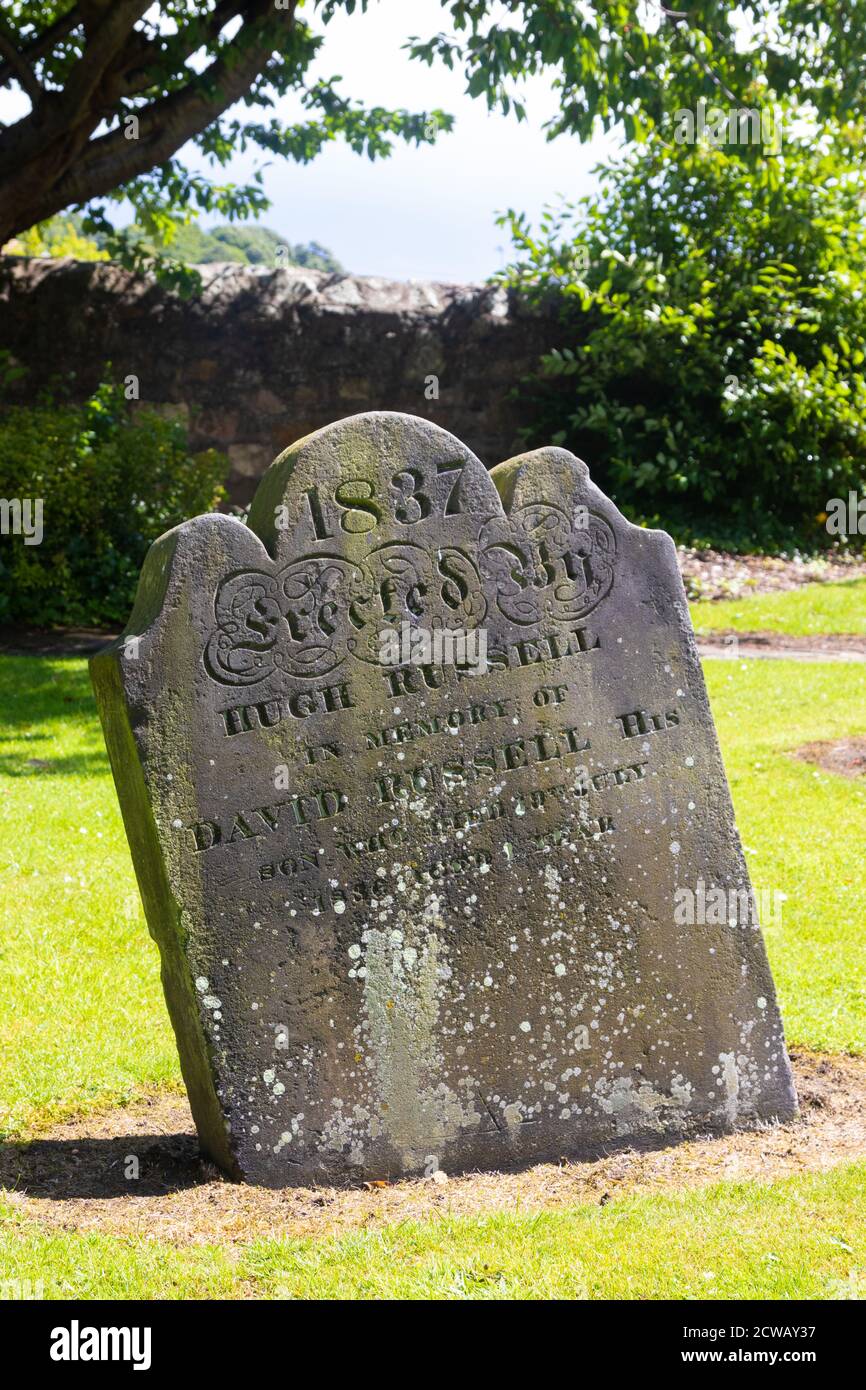 Engraved tombstone hi-res stock photography and images - Alamy