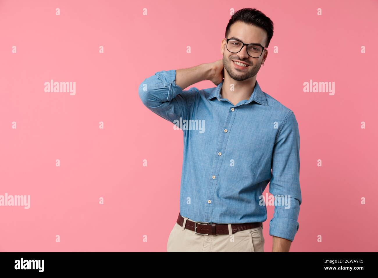 Hand behind neck hi-res stock photography and images - Alamy