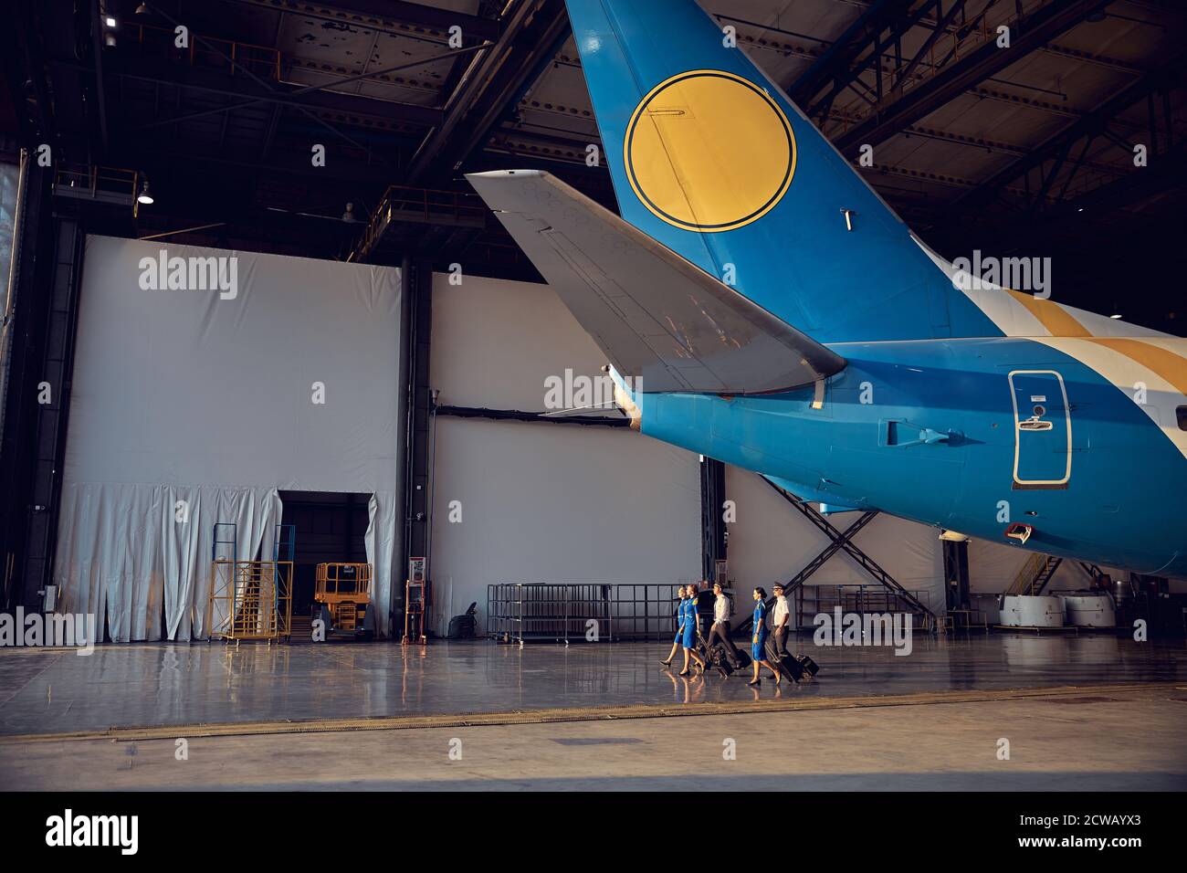 View of part of airplane at the airport garage Stock Photo - Alamy