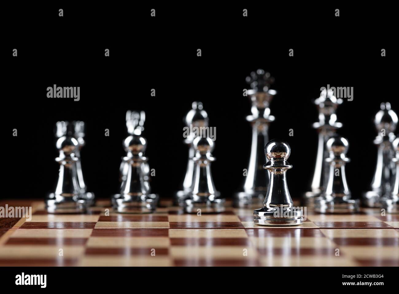 Black steel chess pieces hi-res stock photography and images - Alamy