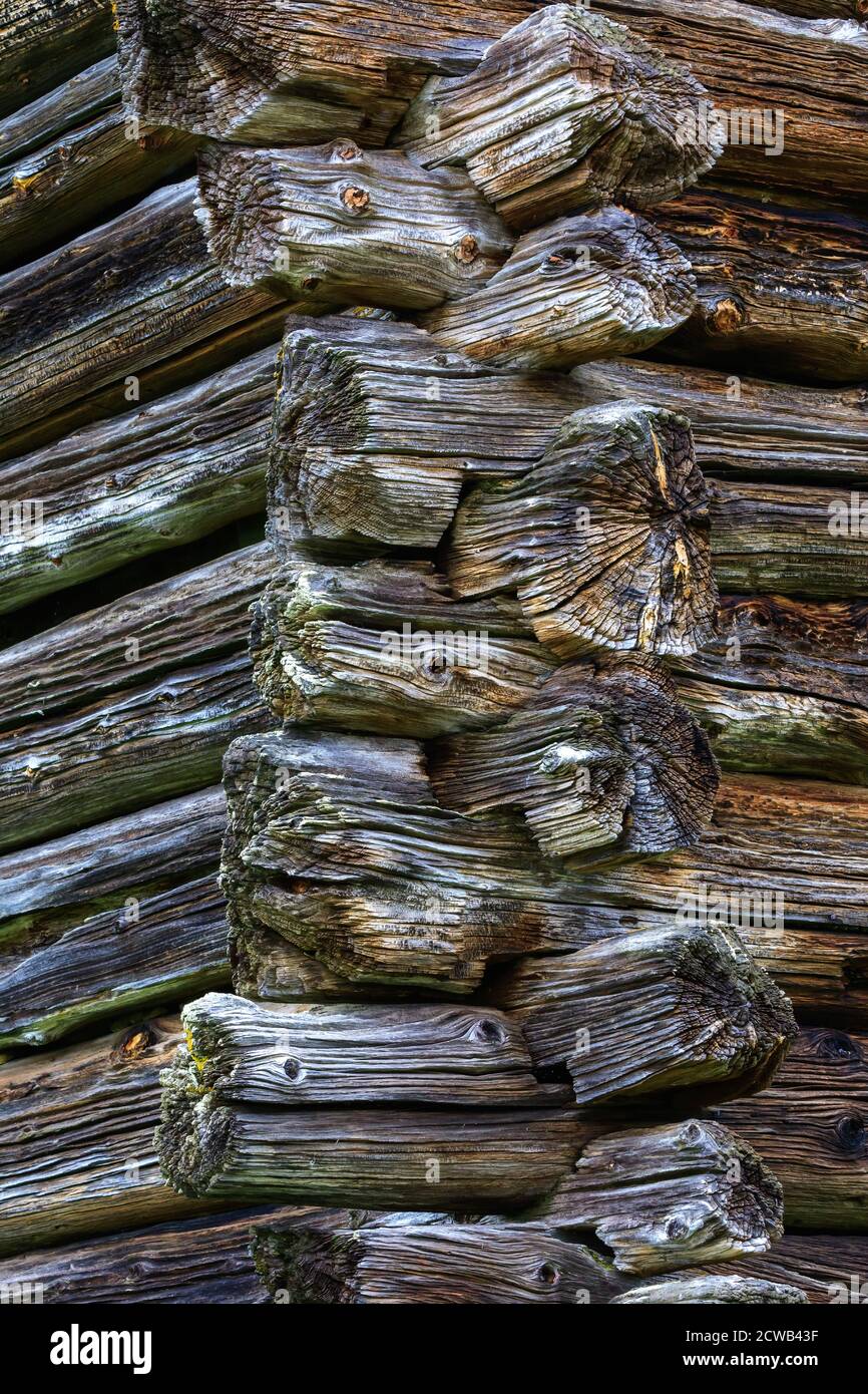 Overlapping Logs High Resolution Stock Photography and Images - Alamy