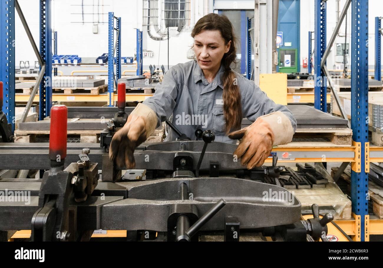 Norderstedt, Germany. 23rd Sep, 2020. A welder joins metal elements at ...