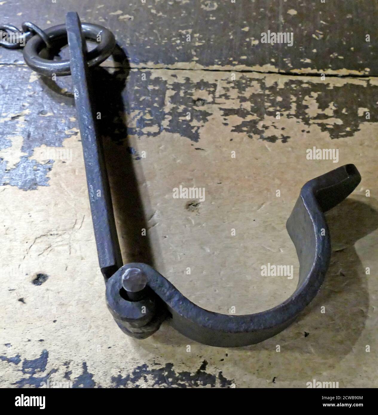 manacles used for prisoners in English gaols circa 1800 Stock Photo - Alamy