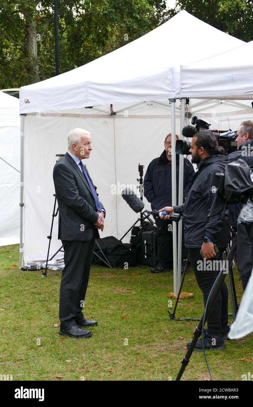 Frank field hi-res stock photography and images - Alamy