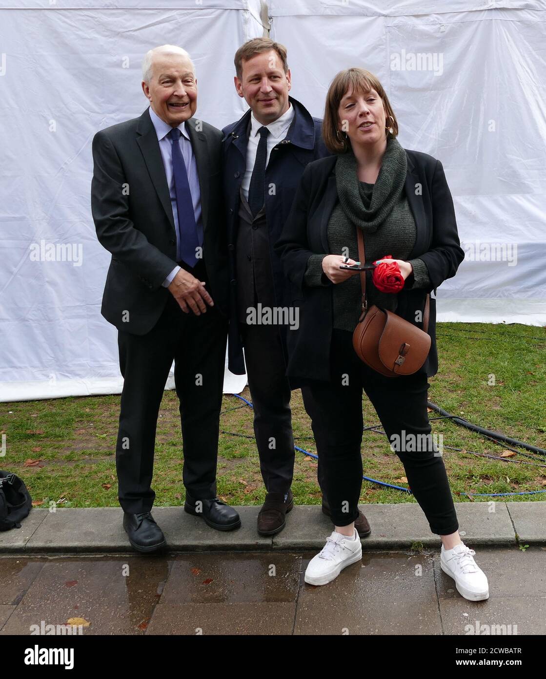 Frank field labour hi-res stock photography and images - Alamy