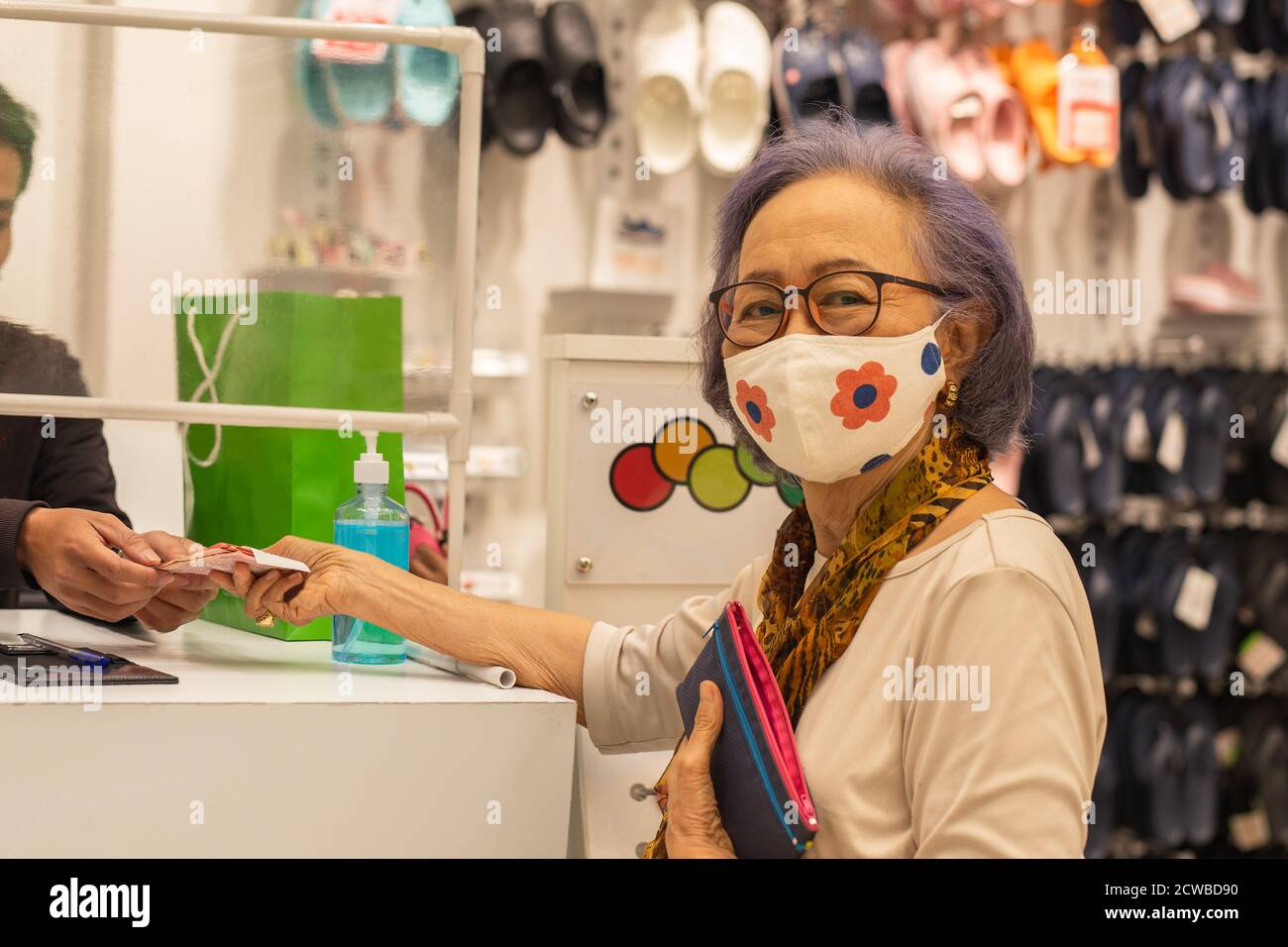 Shoes shop counter hi-res stock photography and images - Alamy