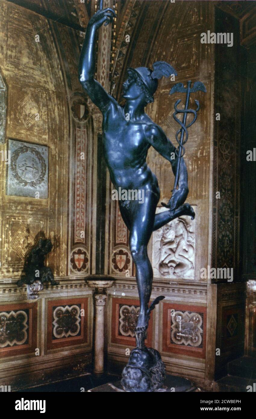 Mercury winged helmet hi-res stock photography and images - Alamy