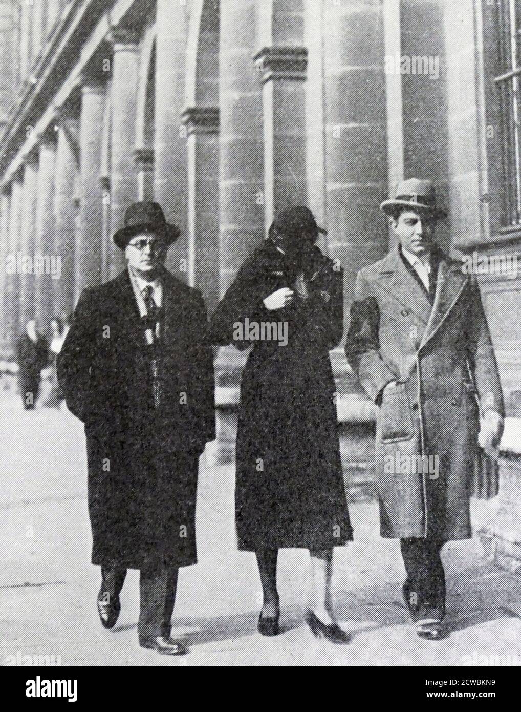 Black and white photo of Arlette Simon-Stavisky (1904-1988), wife of ...