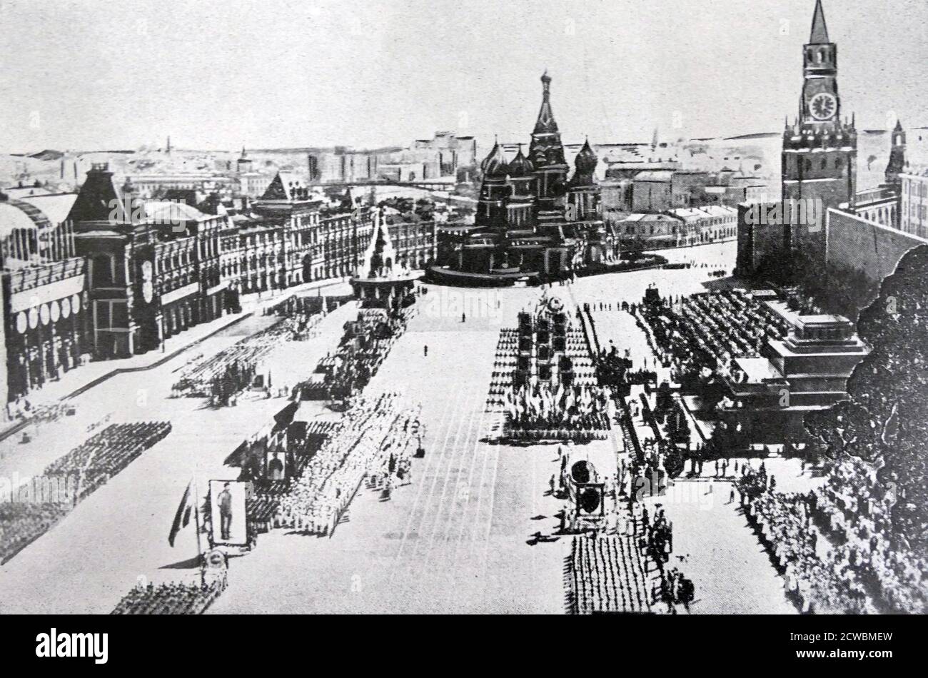 Black and white photograph of a parade of the Soviet Army in Red Square ...