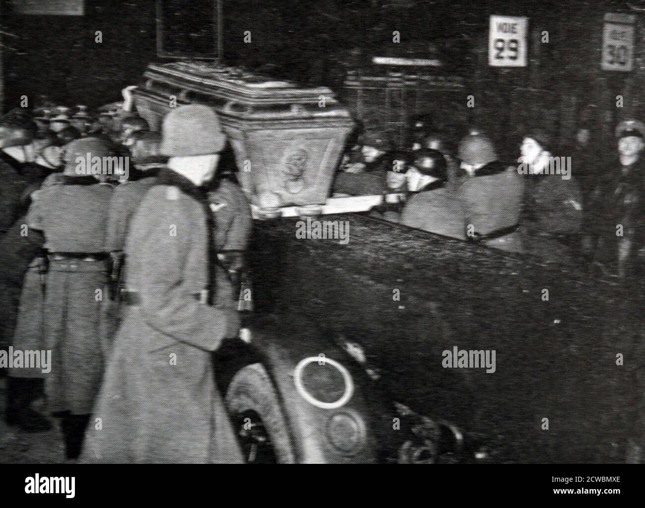 Black and white photograph of World War II (1939-1945); the return to ...