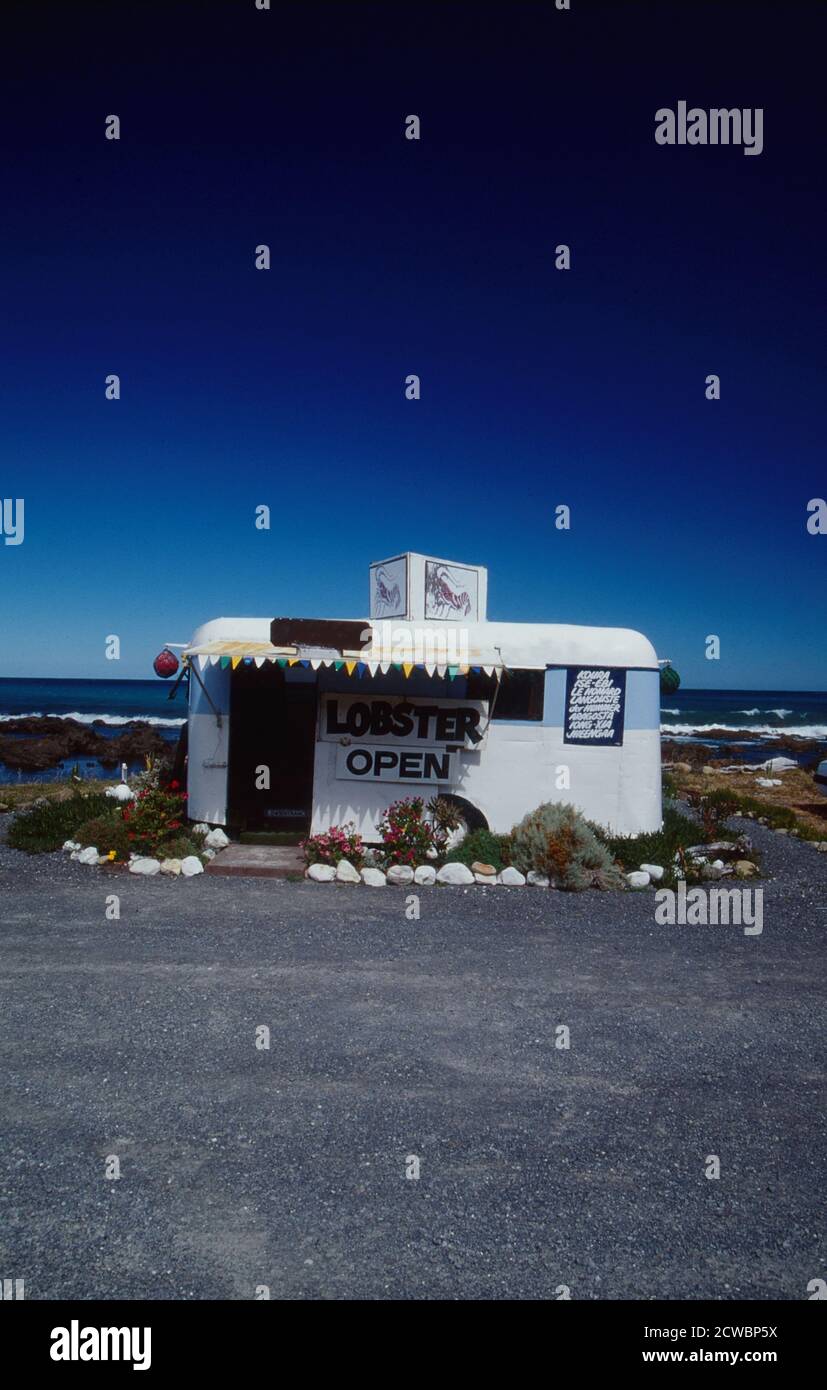 Road Side Food Hut Stock Photo - Alamy