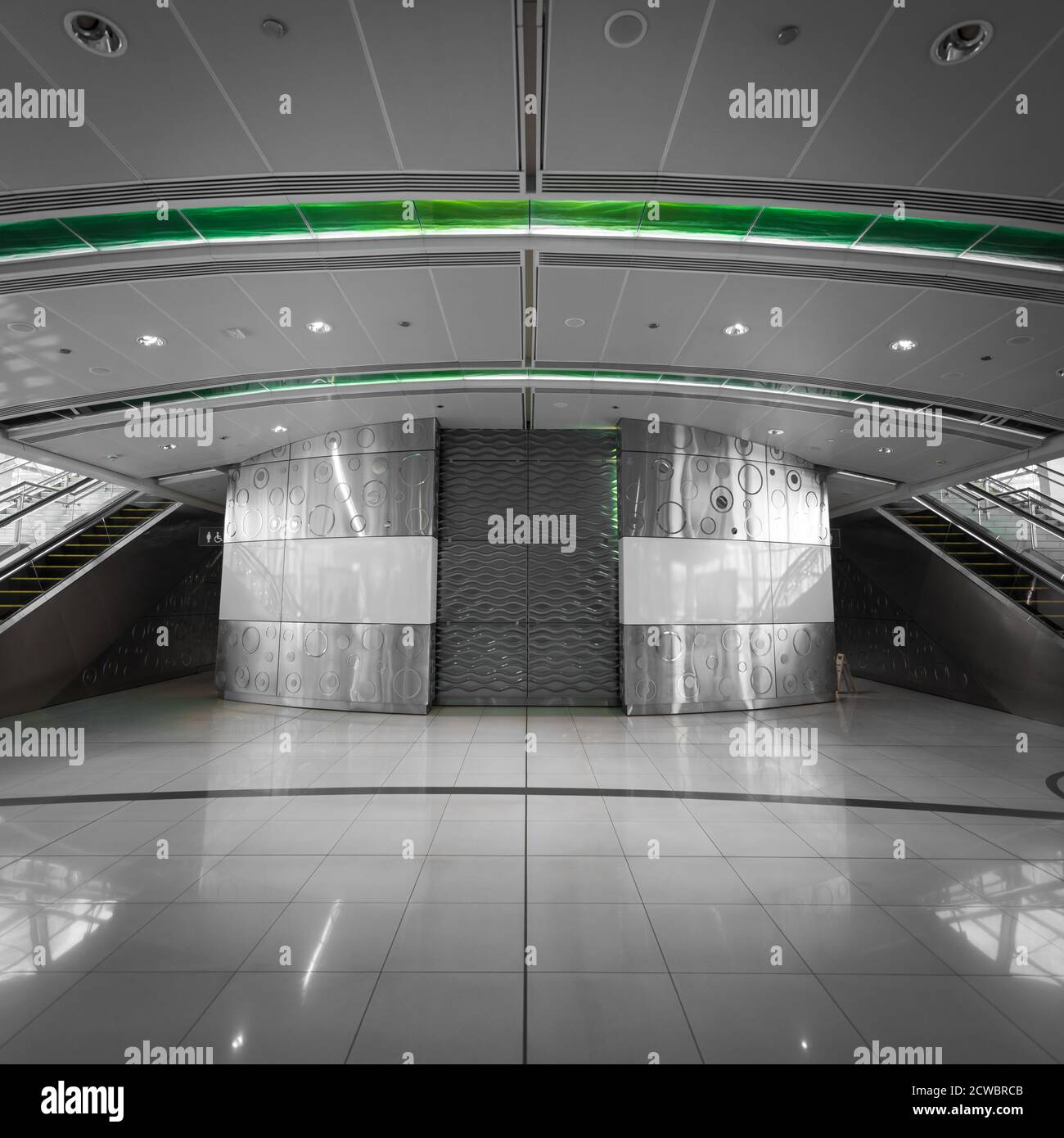 Dubai green line train hi-res stock photography and images - Alamy