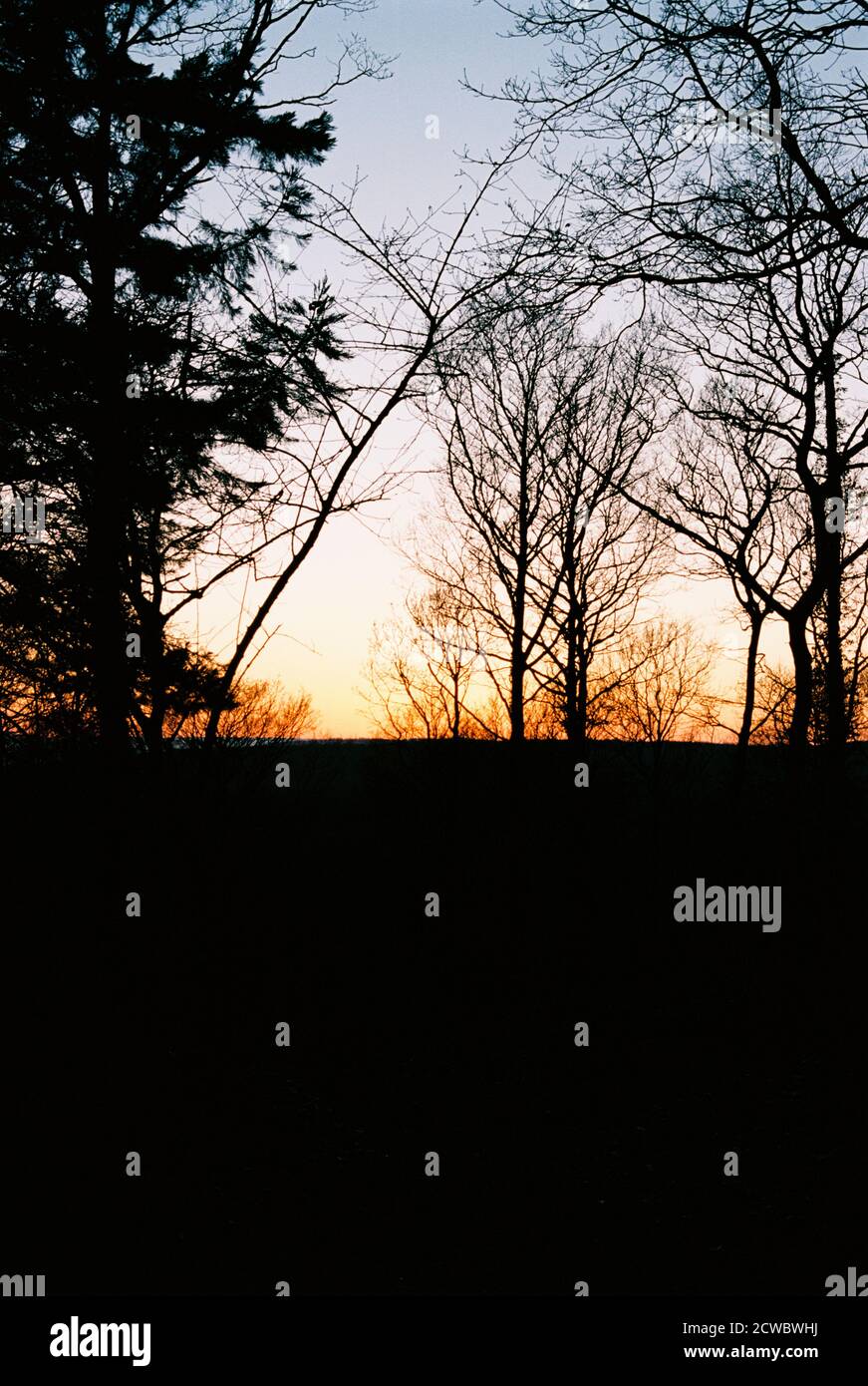 Cloudless sunset hi-res stock photography and images - Alamy