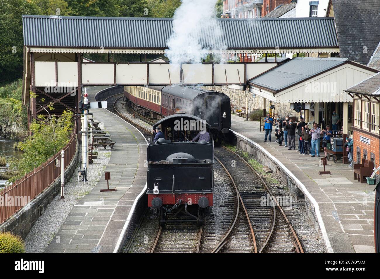 Llangollen heritage railway station from bridge Stock Photo - Alamy
