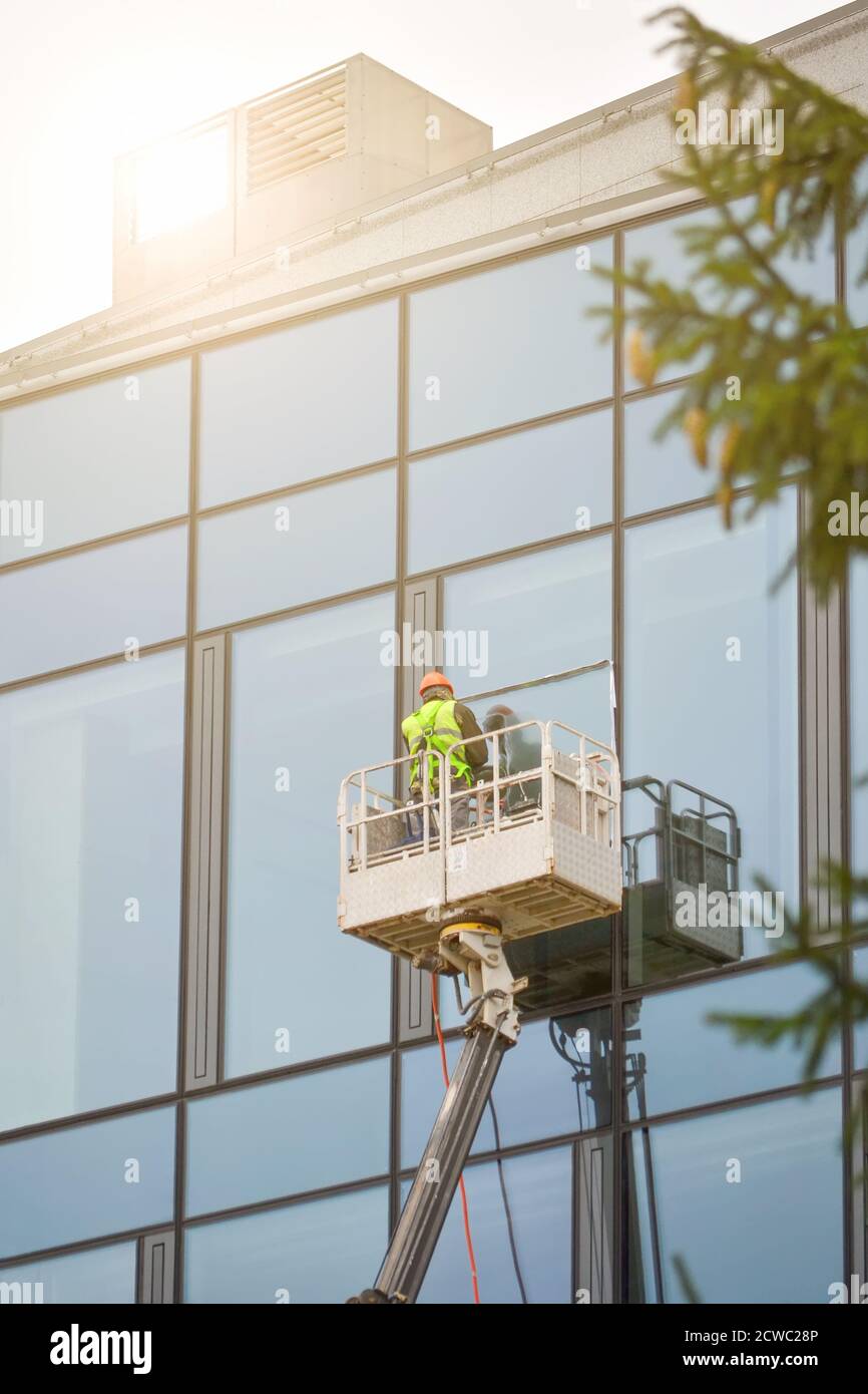 Elevator worker hi-res stock photography and images - Alamy