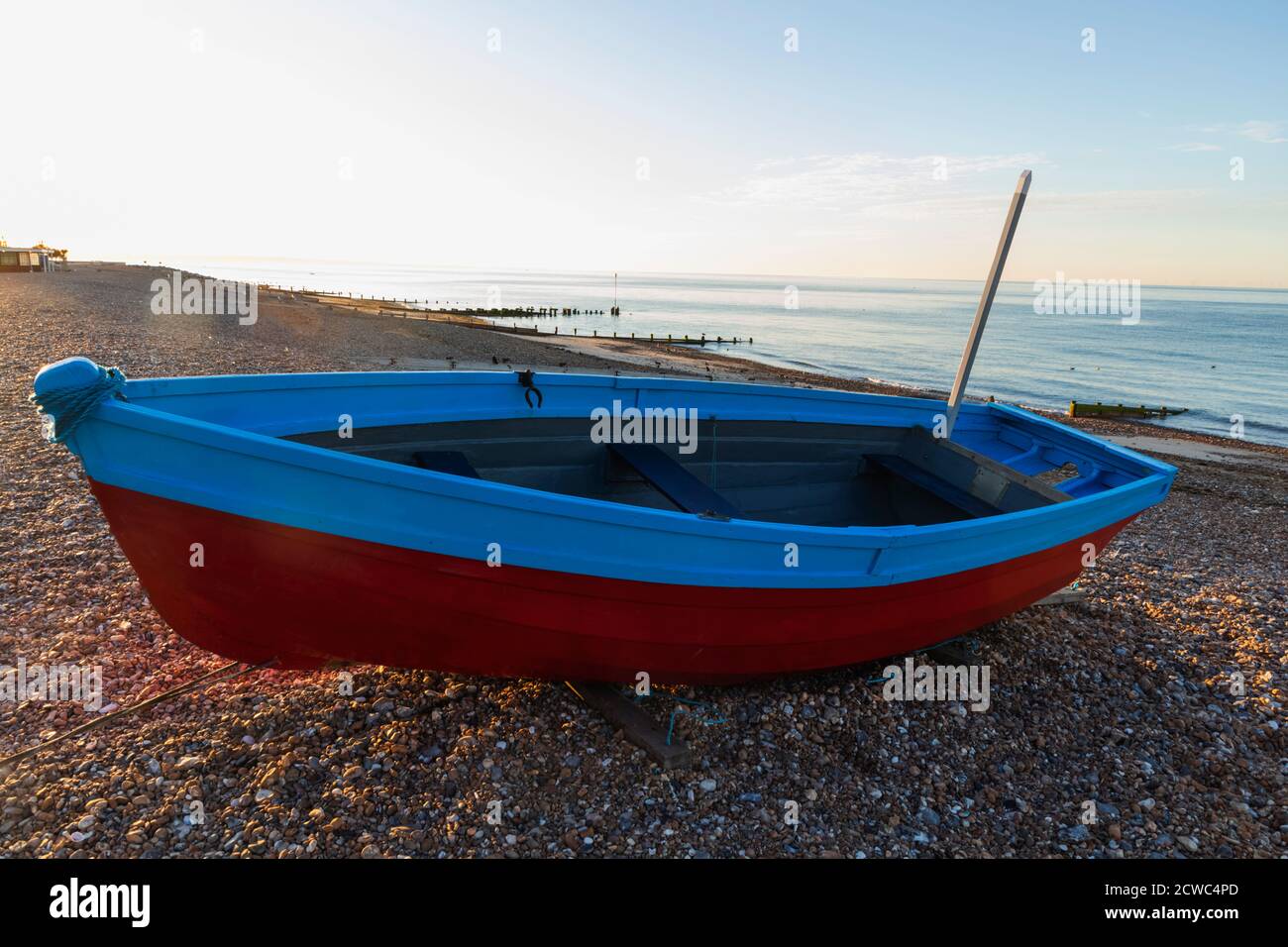 Fishing boats english channel hi-res stock photography and images - Alamy