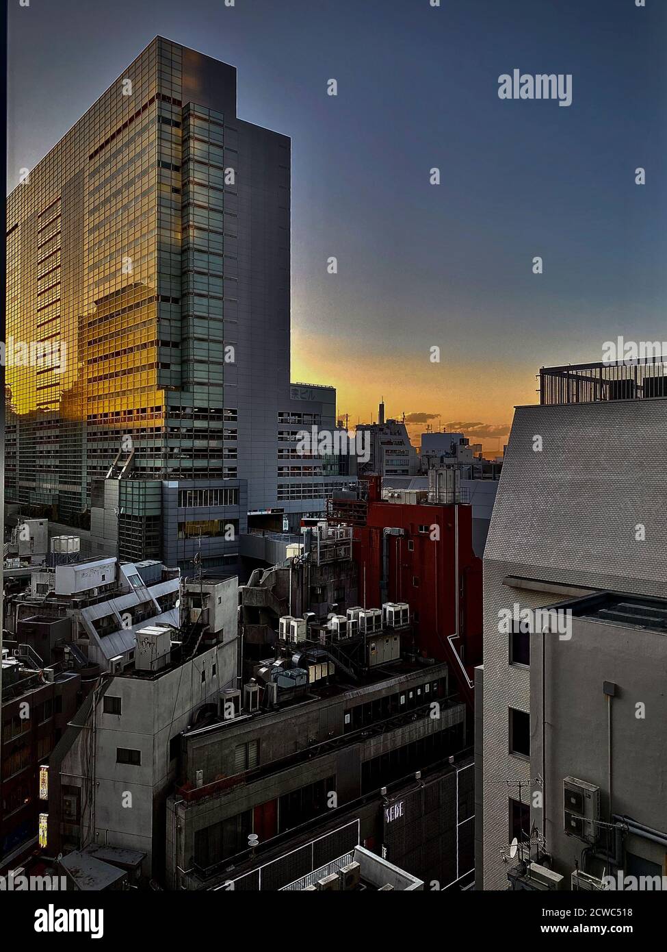 Tokyo Shiodome Station Stock Photo - Alamy
