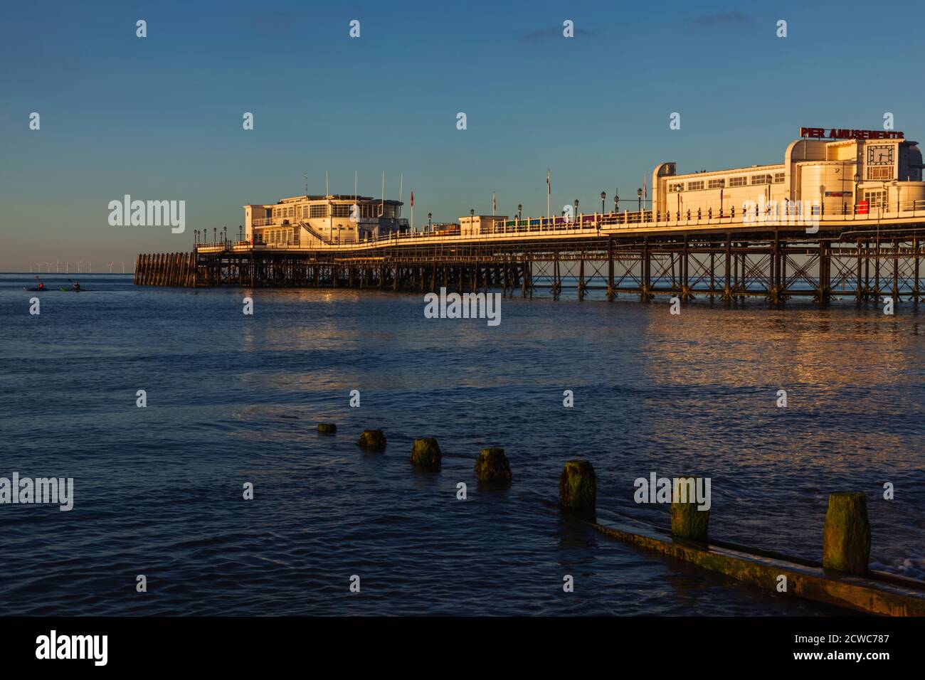 Worthing united hi-res stock photography and images - Alamy