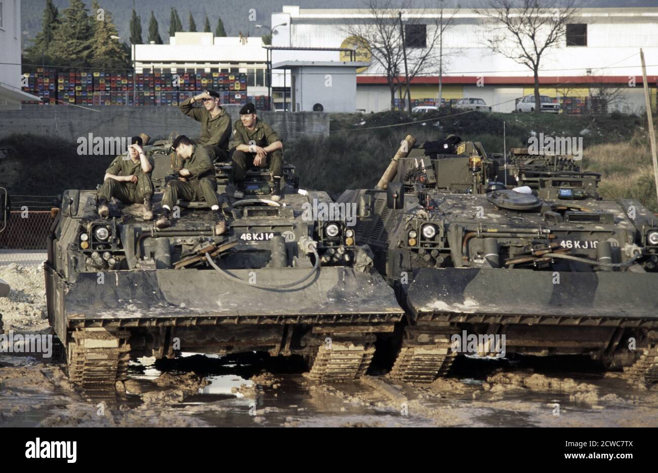 British army tank transporter hi-res stock photography and images - Alamy