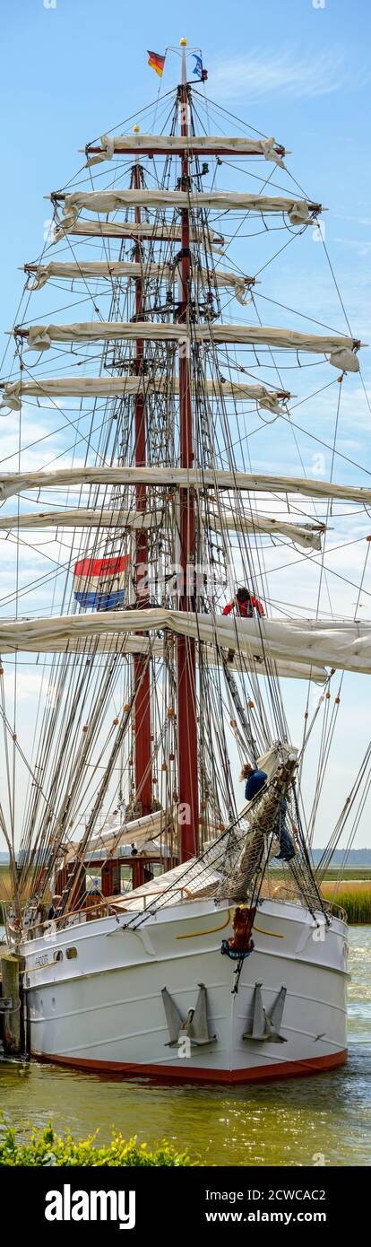 Aphrodite ship hi-res stock photography and images - Alamy