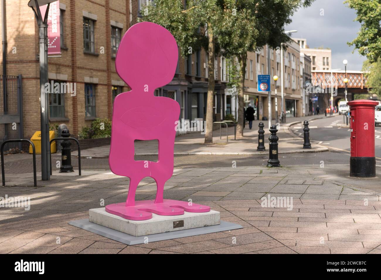 Artist alice irwin hi-res stock photography and images - Alamy