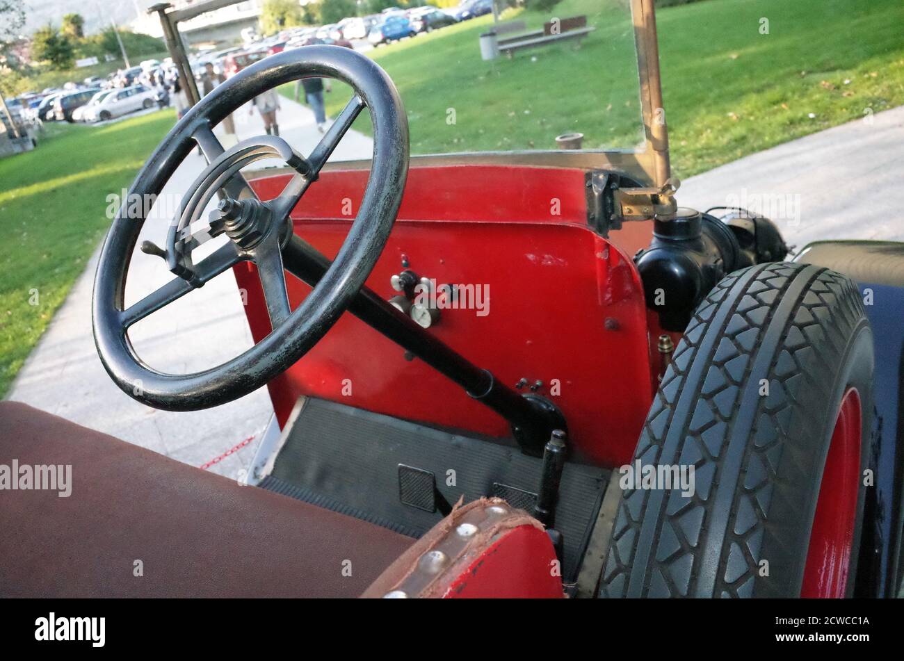 Old FIAT firetruck (1916) of Italian firefighters Stock Photo - Alamy