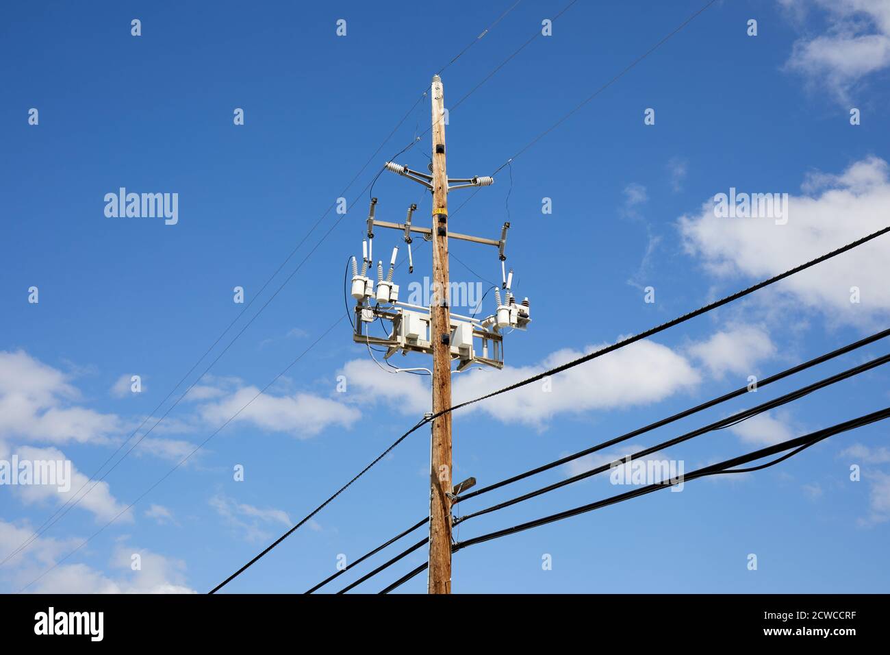 Utility pole electric power hi-res stock photography and images - Alamy