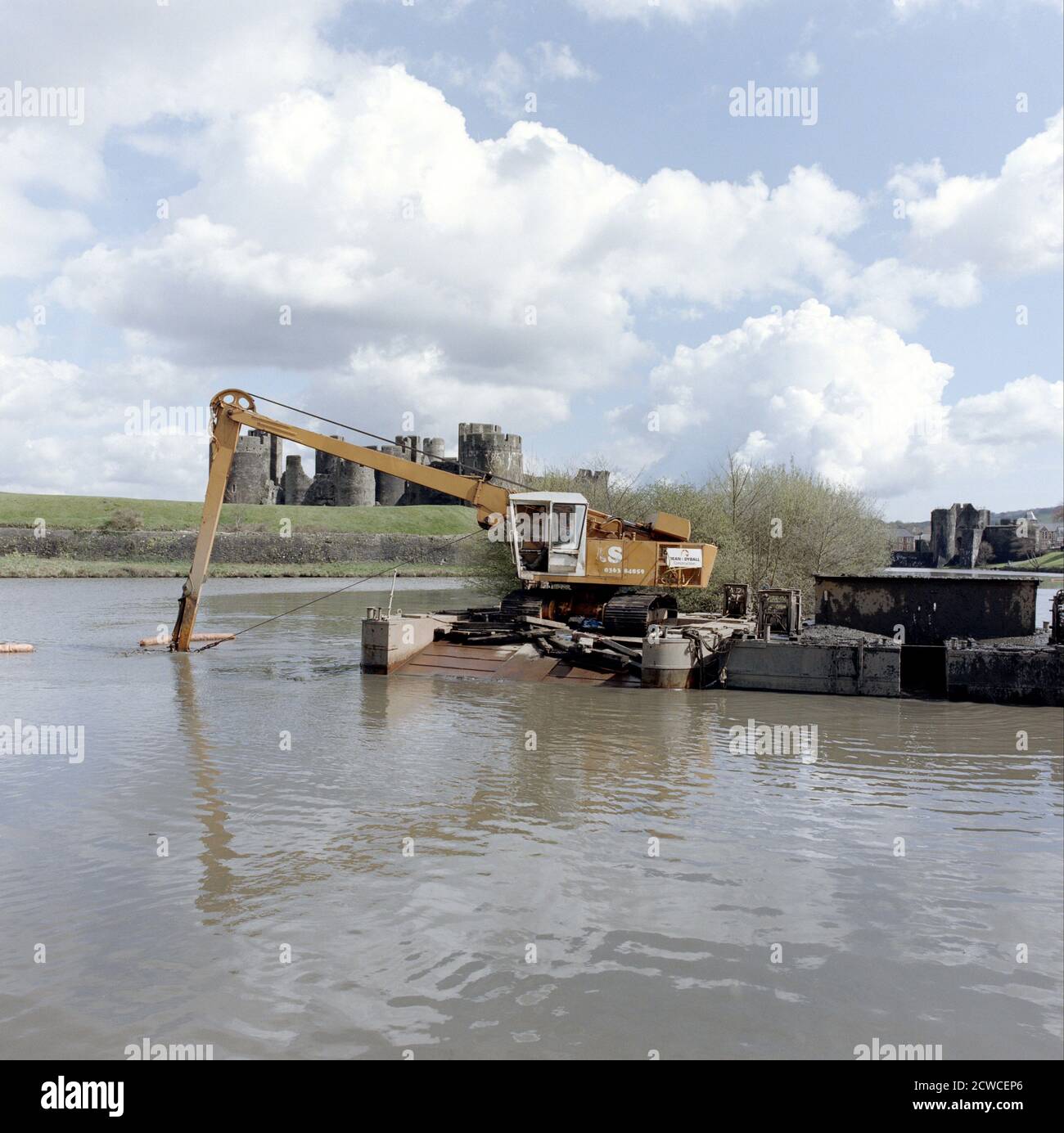 Historical dredging hi-res stock photography and images - Alamy
