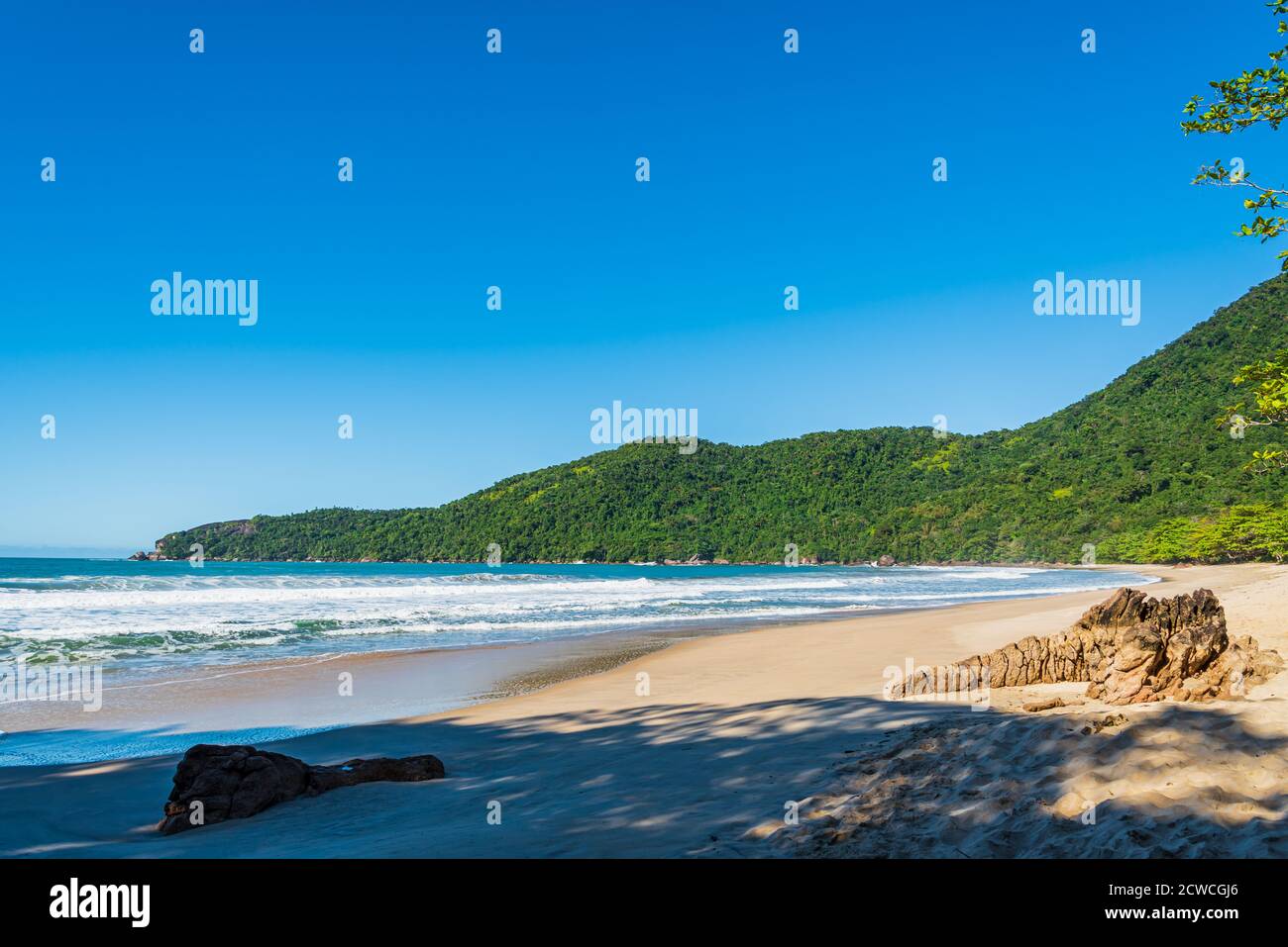 Travel paradise island hi-res stock photography and images - Alamy