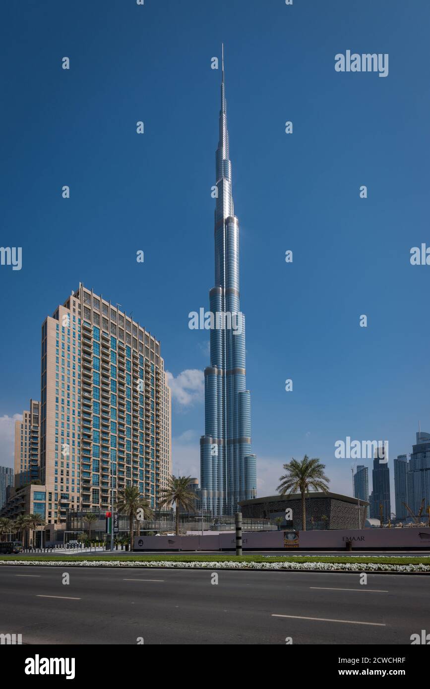 Burj viewing deck and dubai hi-res stock photography and images - Alamy