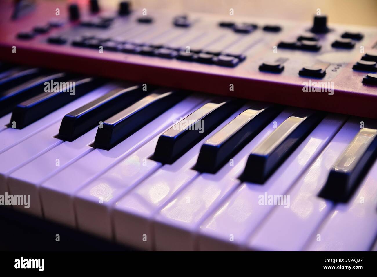 Electronic music piano keyboard close up view Stock Photo - Alamy